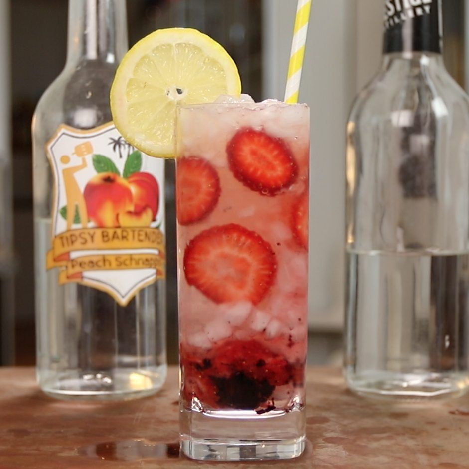 Berry Lemonade Cocktail Recipe