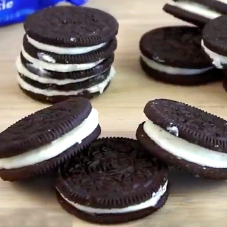 Drunken Oreo Cookies Cocktail Recipe