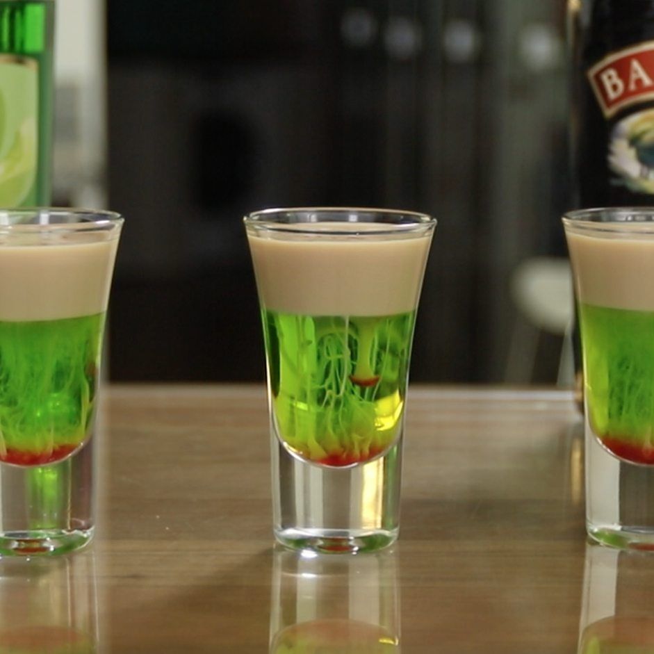Fallen Froggy Shot Cocktail Recipe