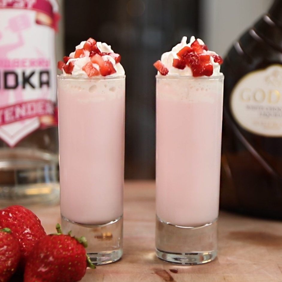 Love Berry Shots Cocktail Recipe