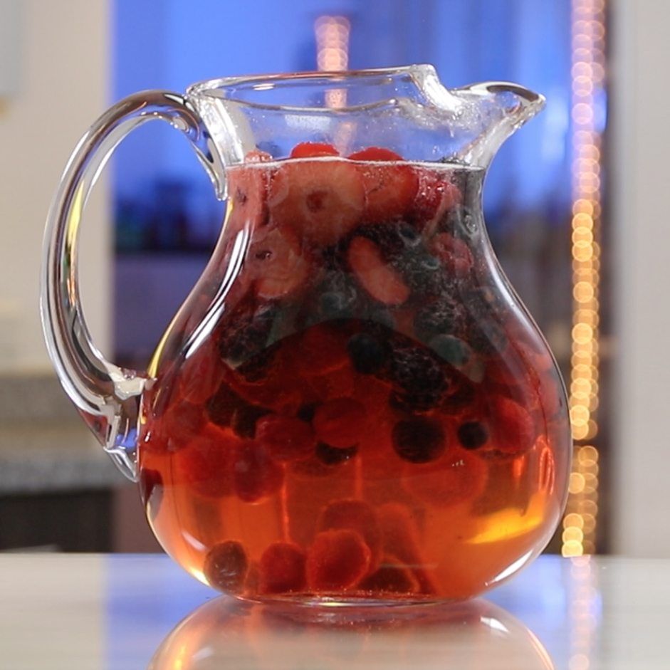 Summer Berry Sangria Cocktail Recipe