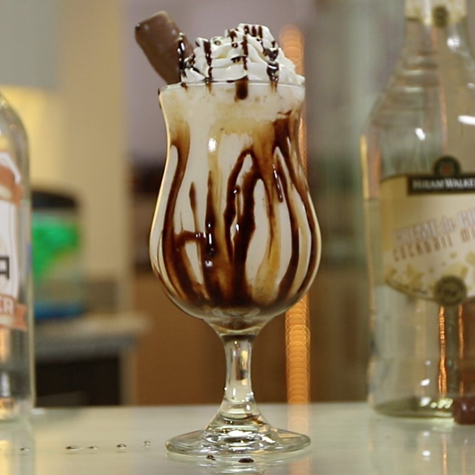 The Domina-Twix Cocktail Recipe
