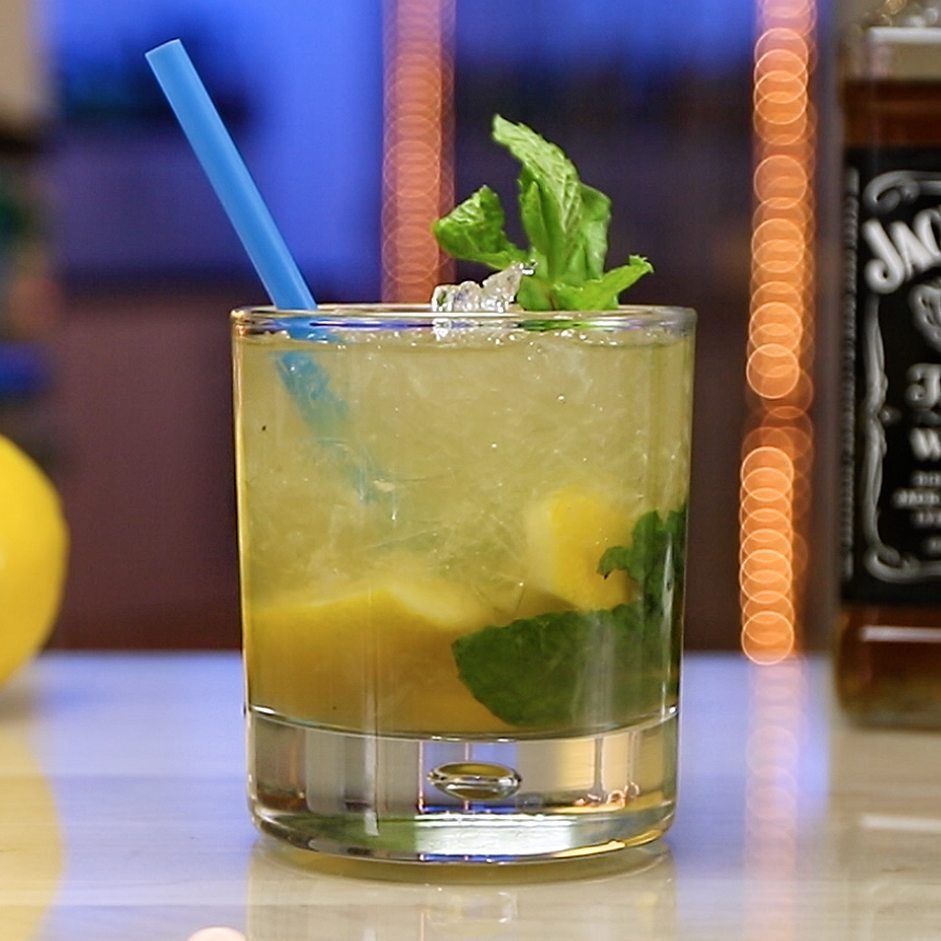 Whiskey Smash Cocktail Recipe
