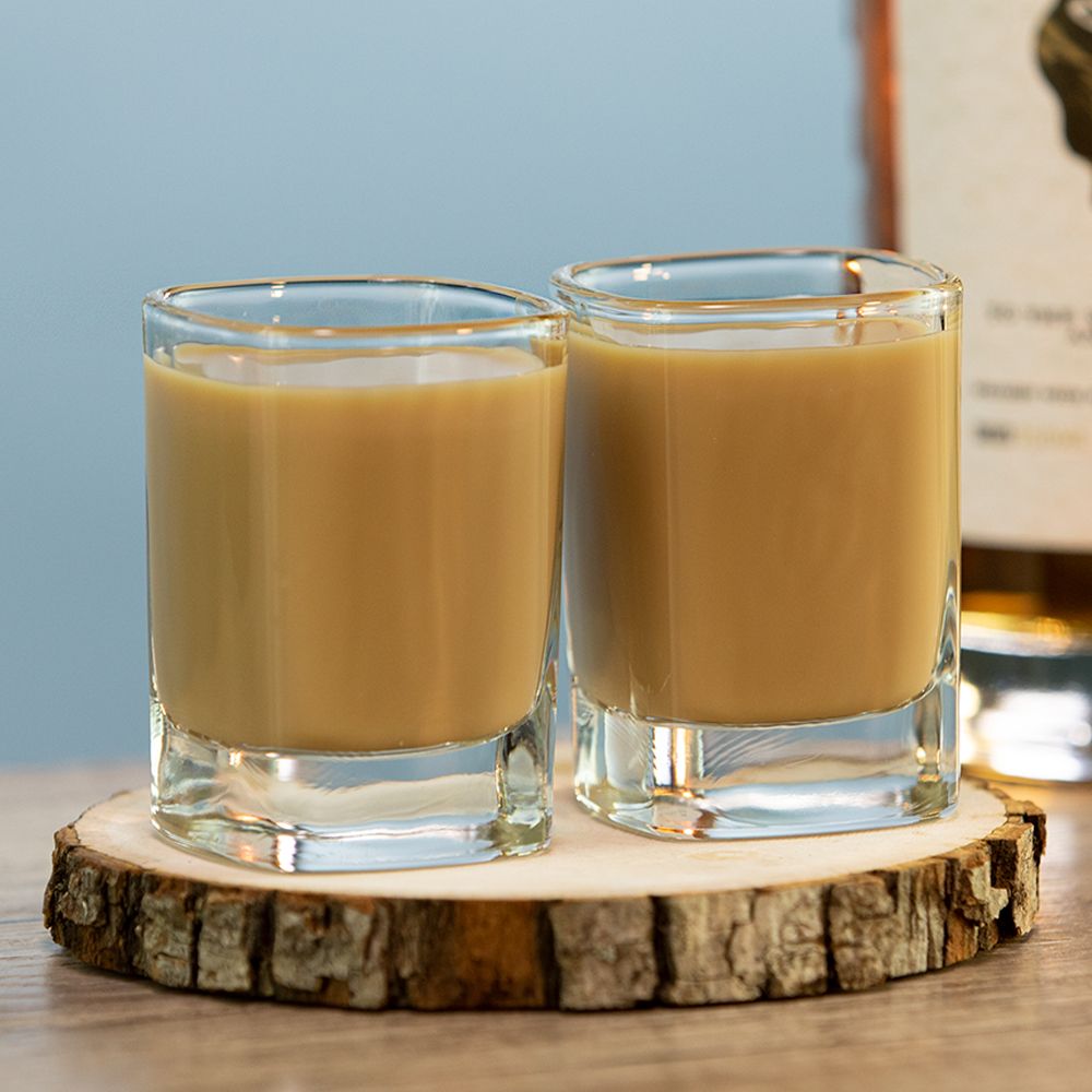 Peanut Butter Banana Split Shot Cocktail Recipe